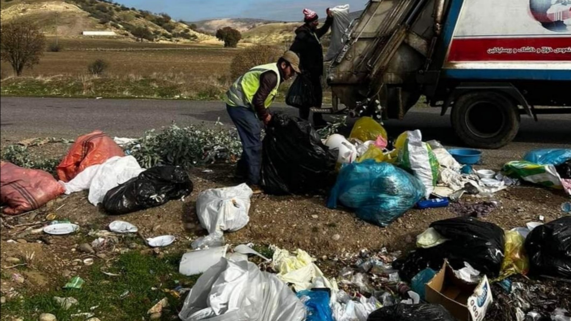 Qaradagh municipality grapples with widespread littering » 964media