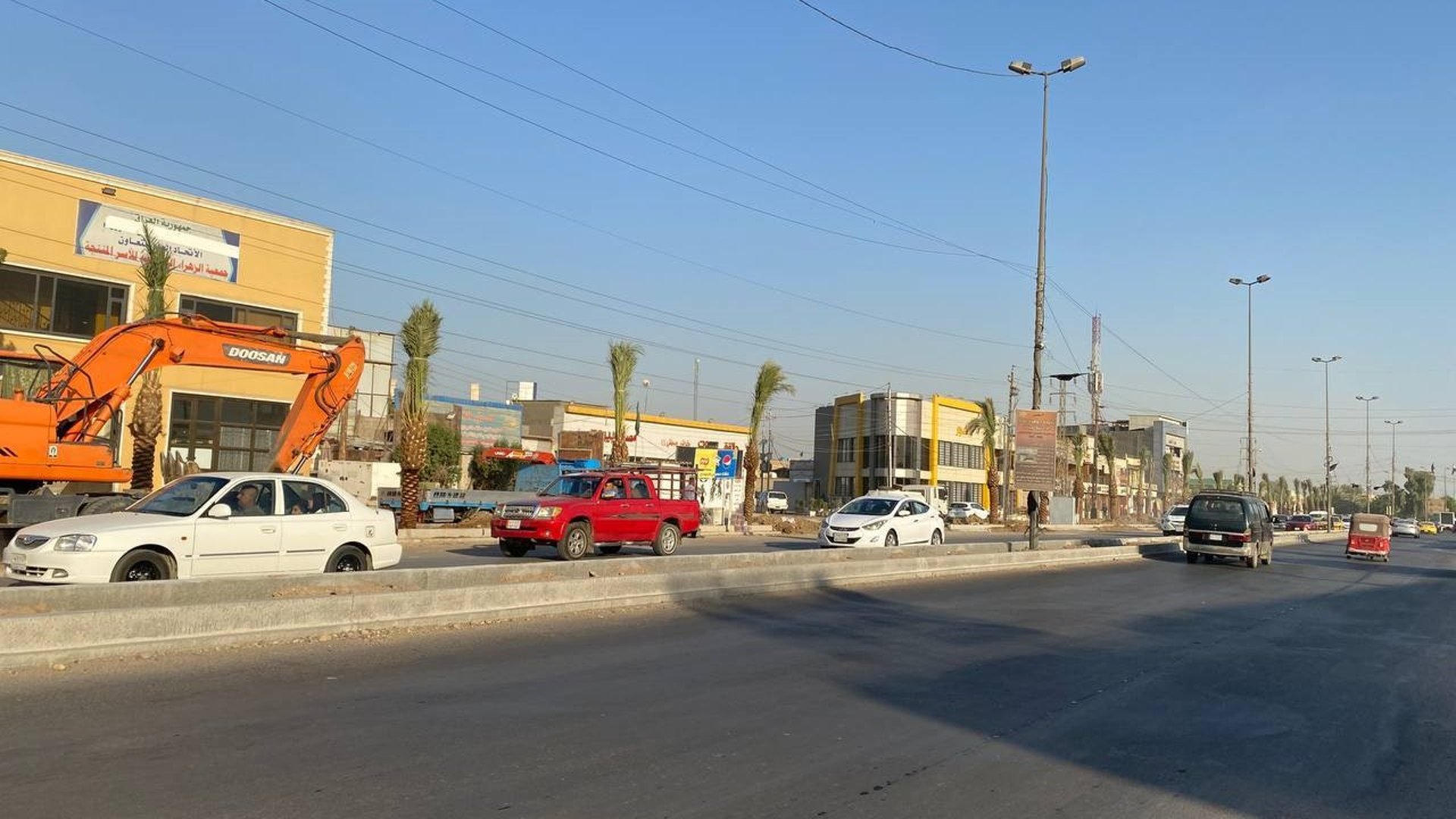 صور: تطوير مدخل الزعفرانية متوقف بسبب وزارة الكهرباء » شبكة 964