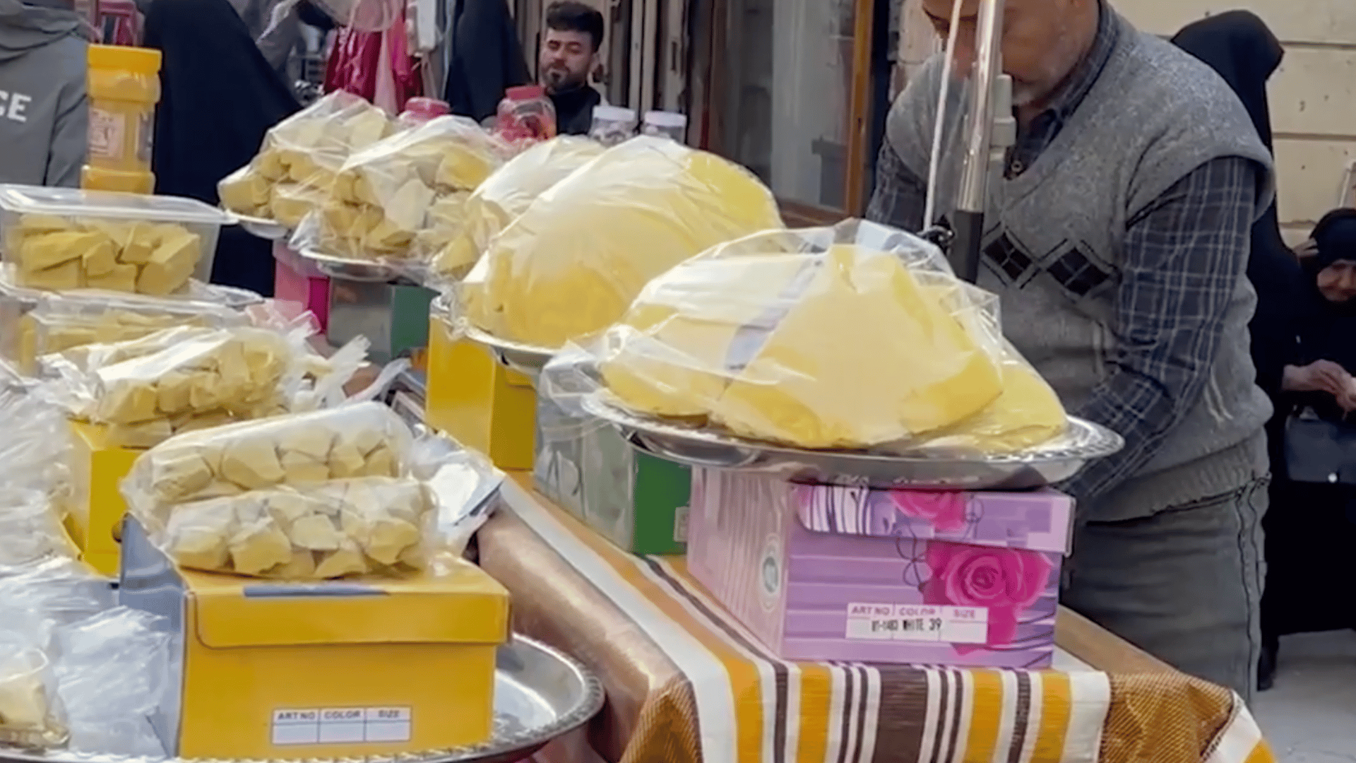 Unique Iraqi sweets made from marsh reeds » 964media