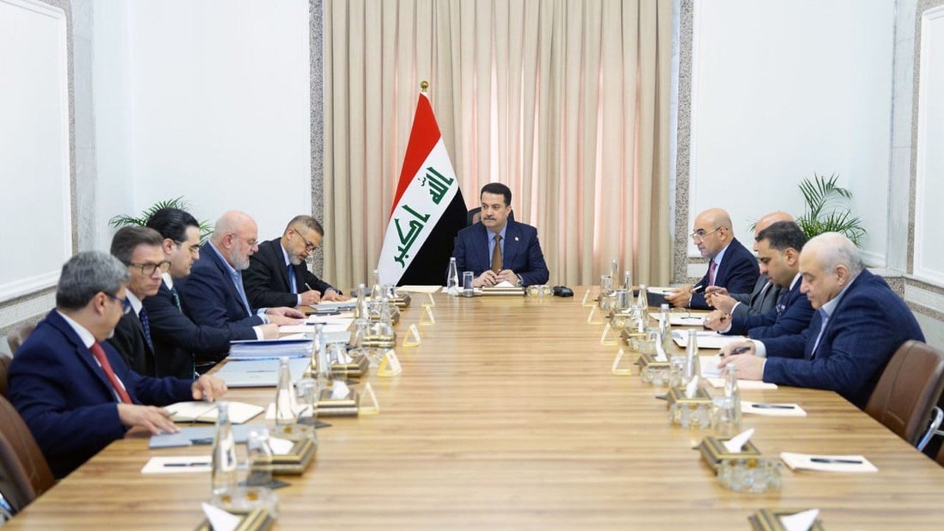 Iraqi PM discusses school building projects with Iraq development fund ...