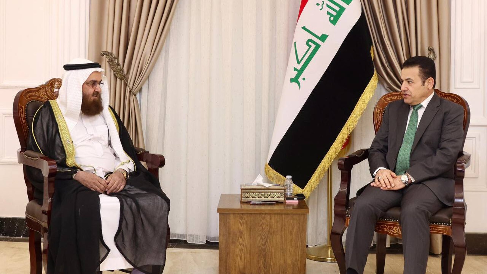 بعد تقرير شبكة 964 عن السلفية.. الأعرجي يلتقي الشيخ سعد النايف