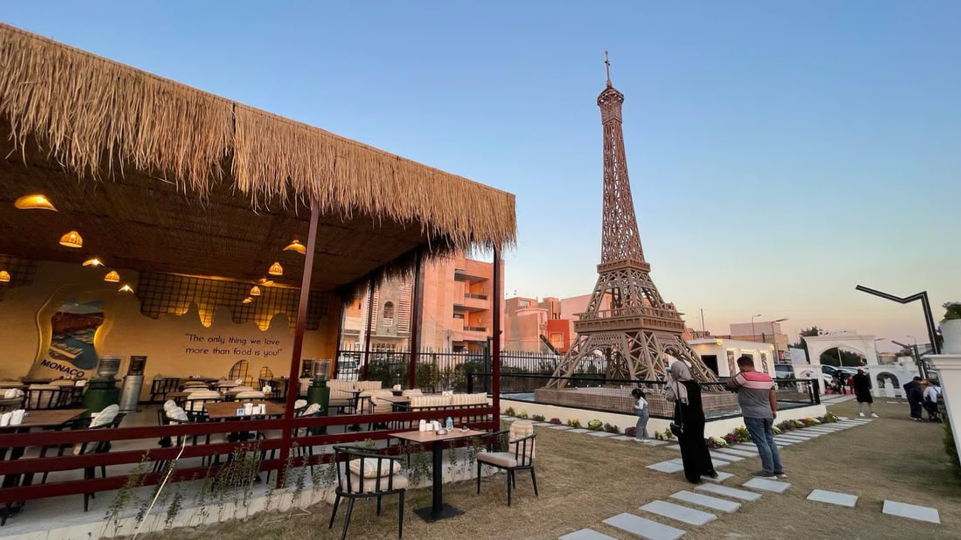 Baghdad restaurant introduces unique experience with Eiffel Tower ...