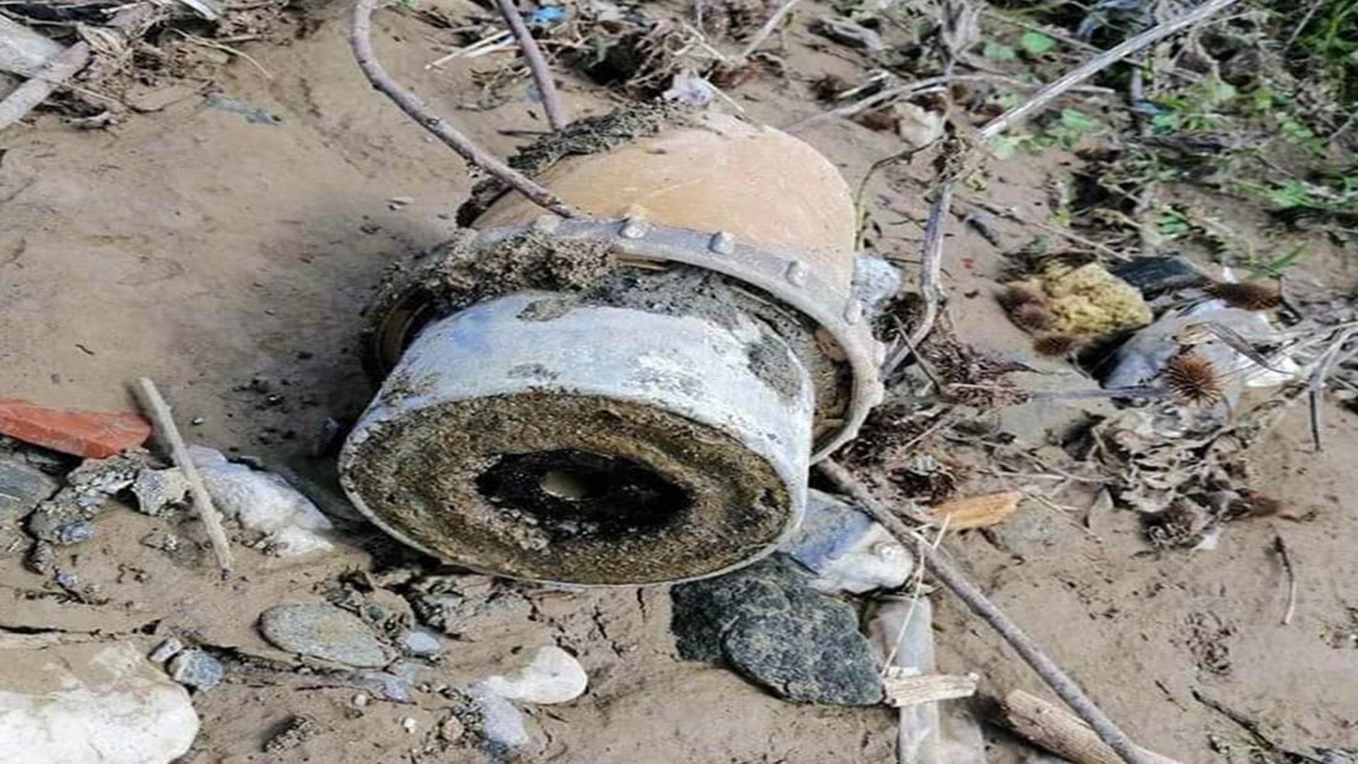 Heavy rain and floods raise fears of landmine exposure and risk » 964media