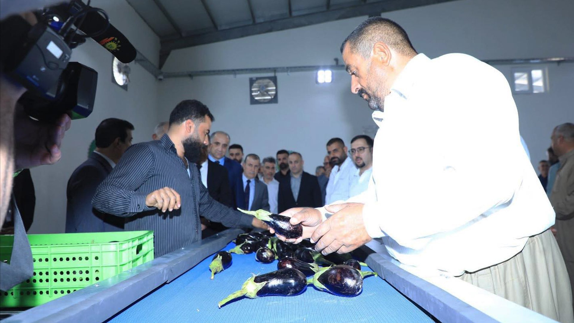 Duhok opens new center to market crops from border areas